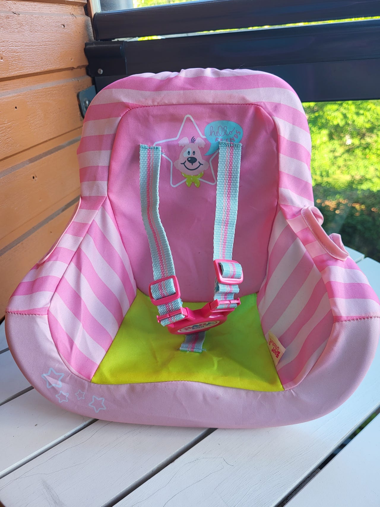 Baby Born auton turvaistuin | Tori