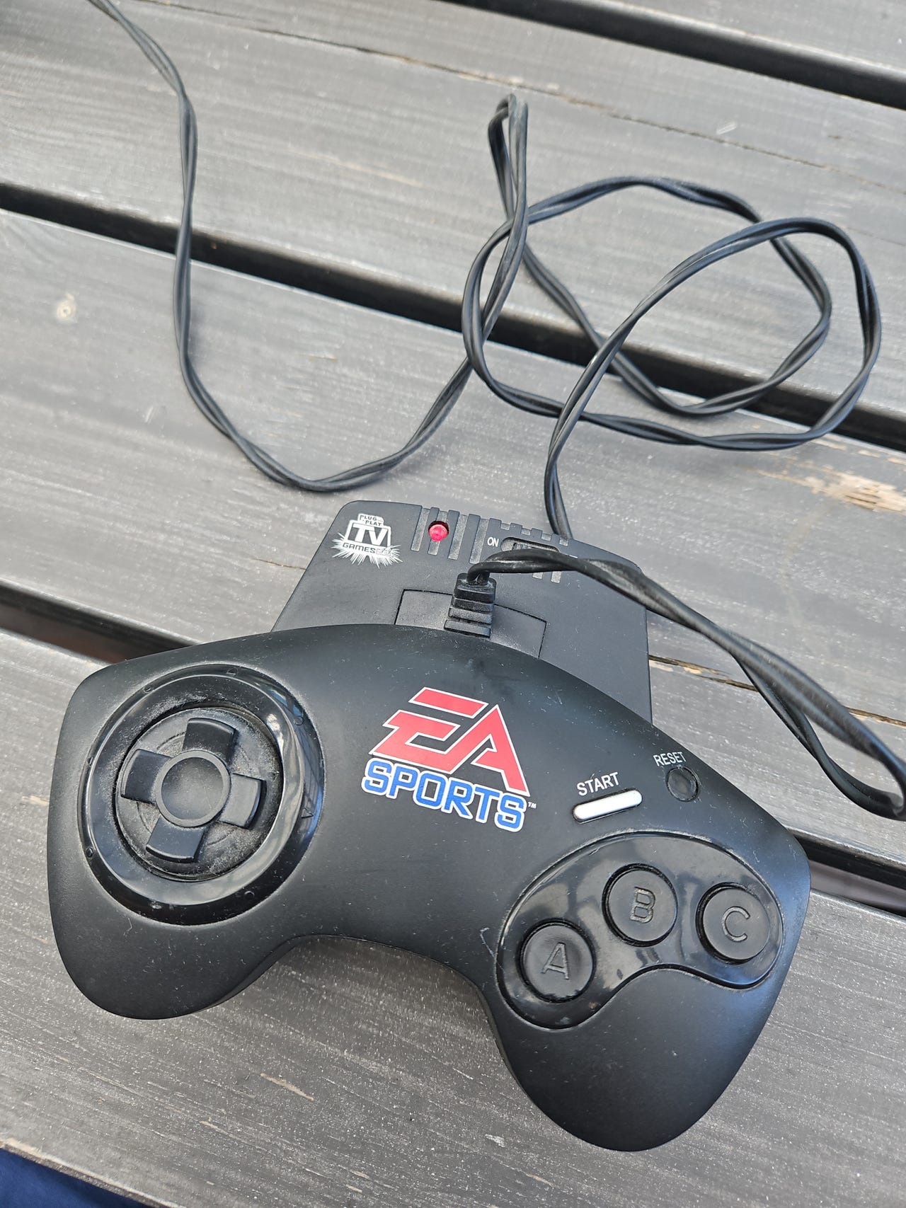 Ea sport nhl 95 ja fifa 96 plug&play tv console | Tori