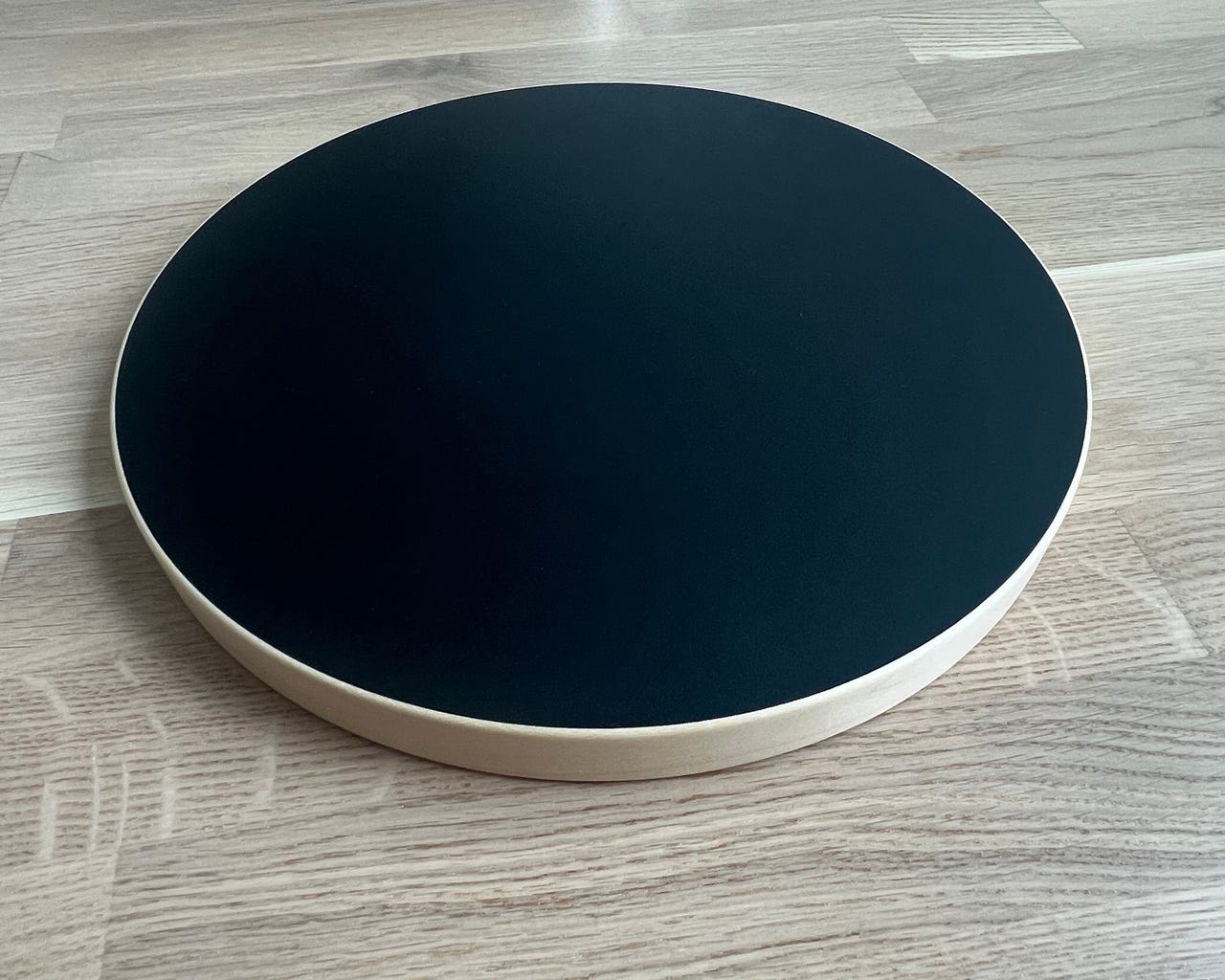 Artek / Aalto jakkara E60 istuinosa, musta linoleumi/koivu | Tori