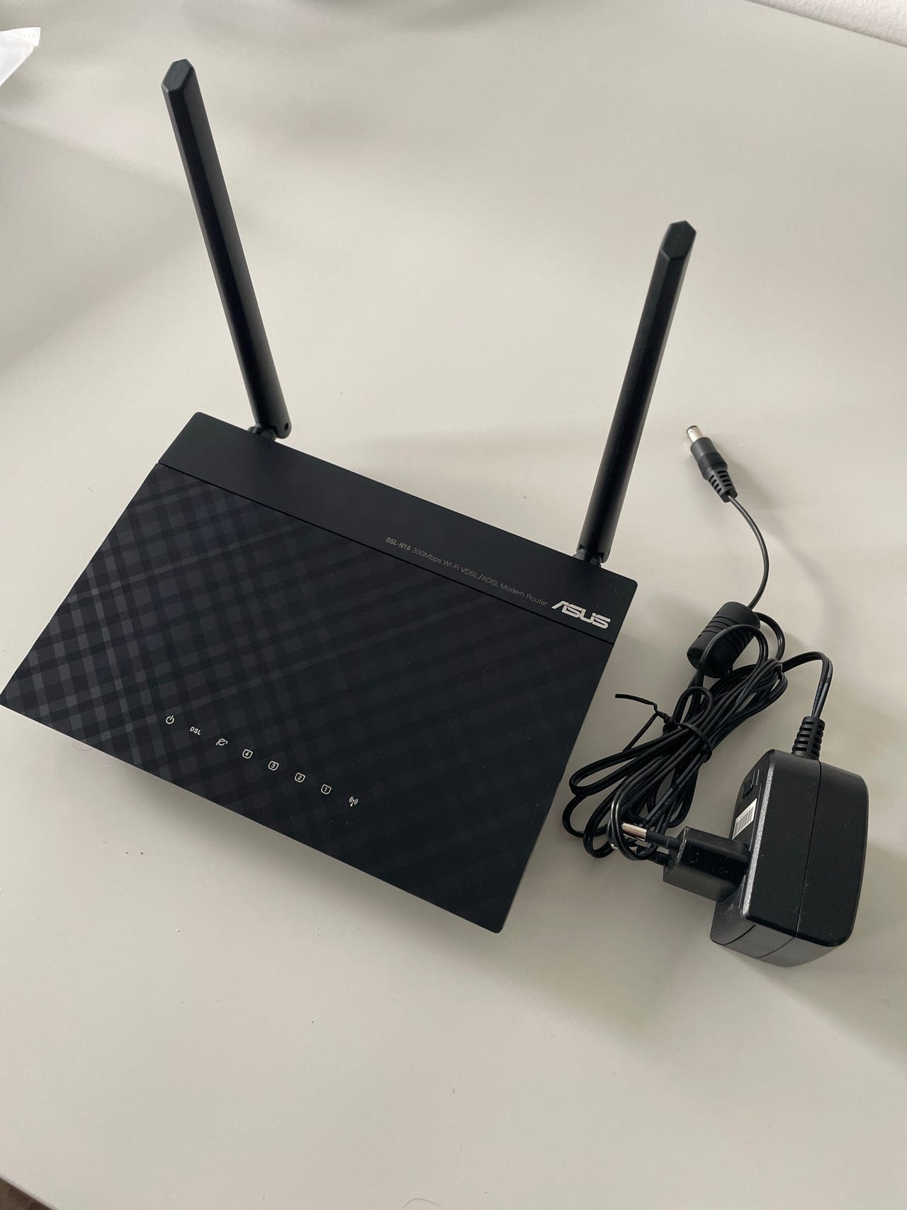 Asus dsl-n16 300mbps wifi vdsl/adsl modem router | Tori