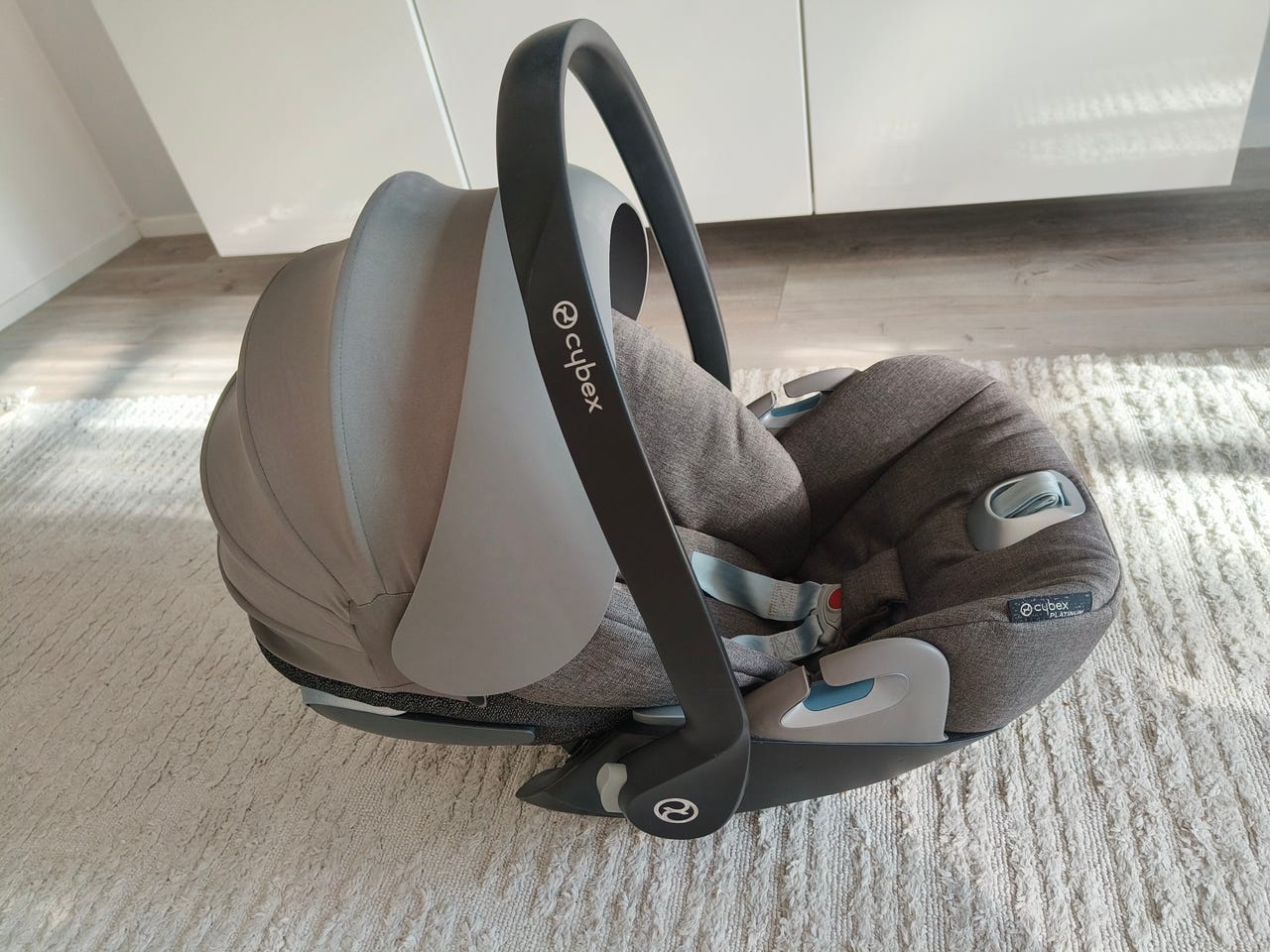 Cybex cloud z i size turvakaukalo (ilman telakkaa) | Tori