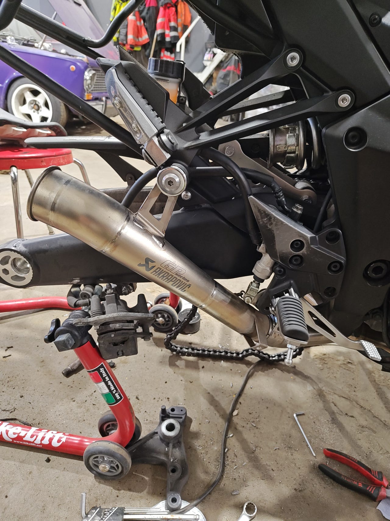 Akrapovic gp series sliparit | Tori