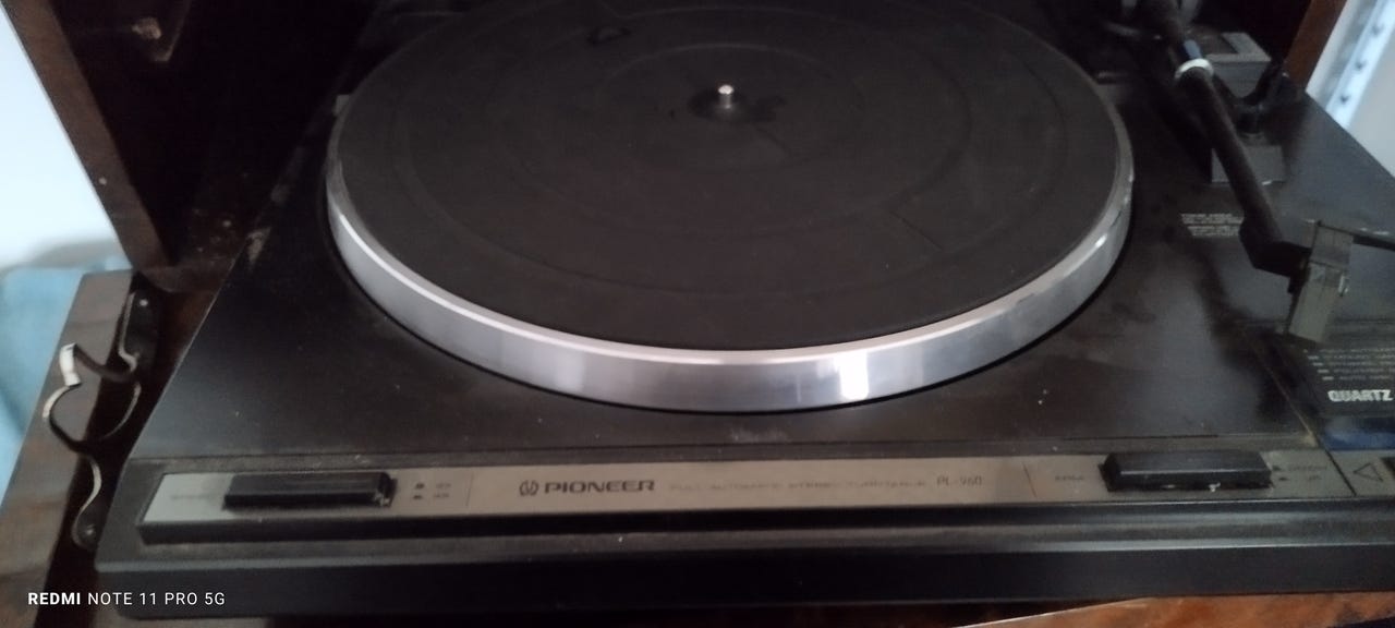 Pioneer full automatic stereo turntable pl-960 | Tori