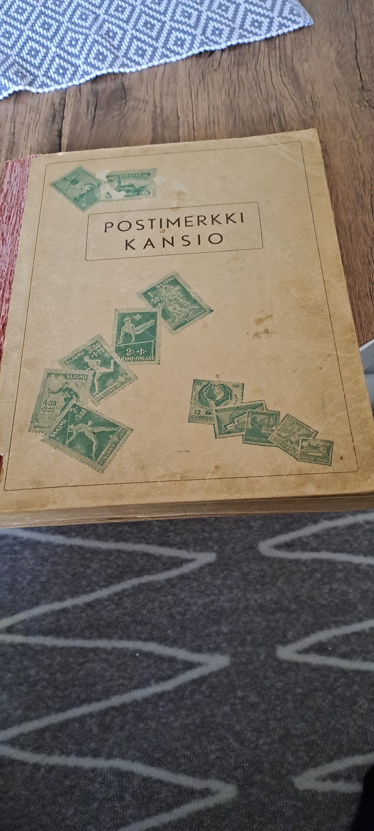 Postimerkki Kirja | Tori