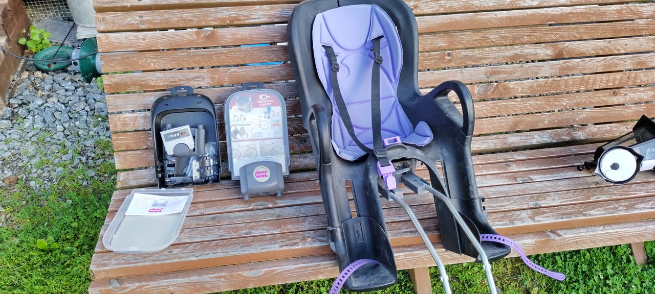 Lasten pyöräistuin ja lukot | Tori