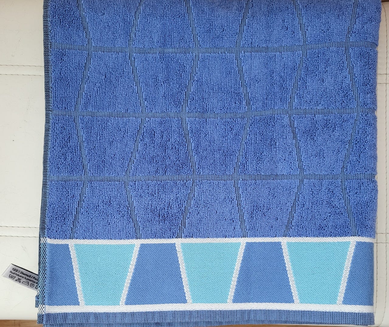 Uusi iso Finlaysonin pyyhe pituus: 145cm. Leveys:72cm. | Tori