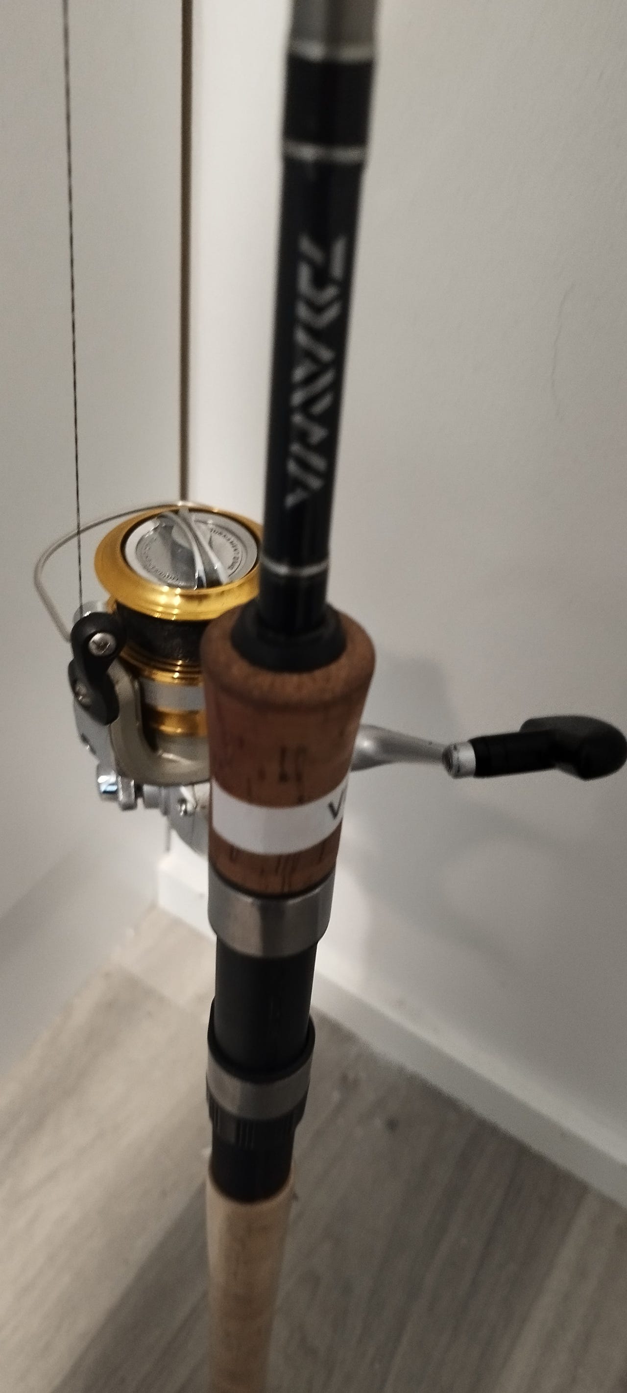 Kalastus virveli melkein kuin uusi | Tori