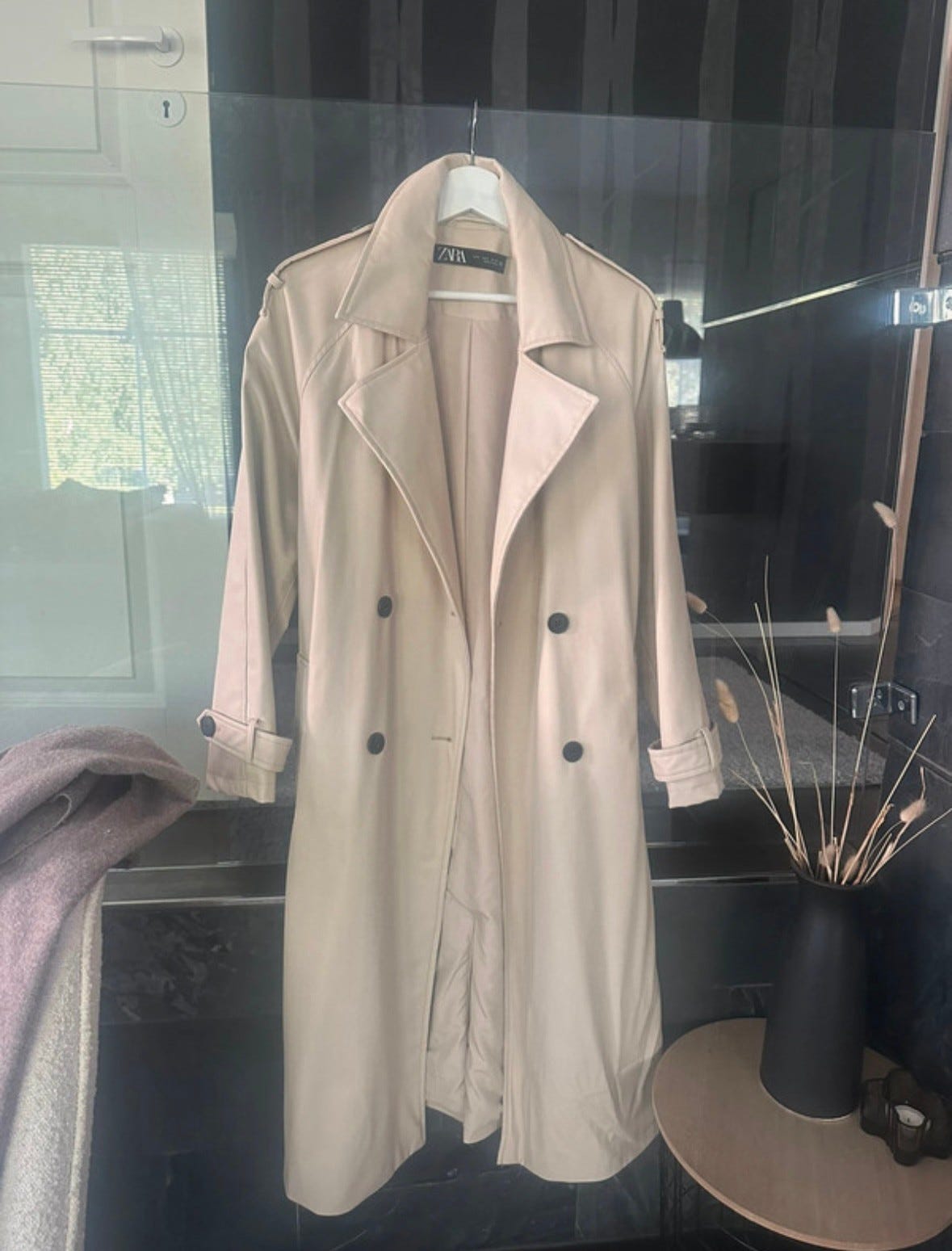 Zaran ”nahkainen” trenssi S | Tori