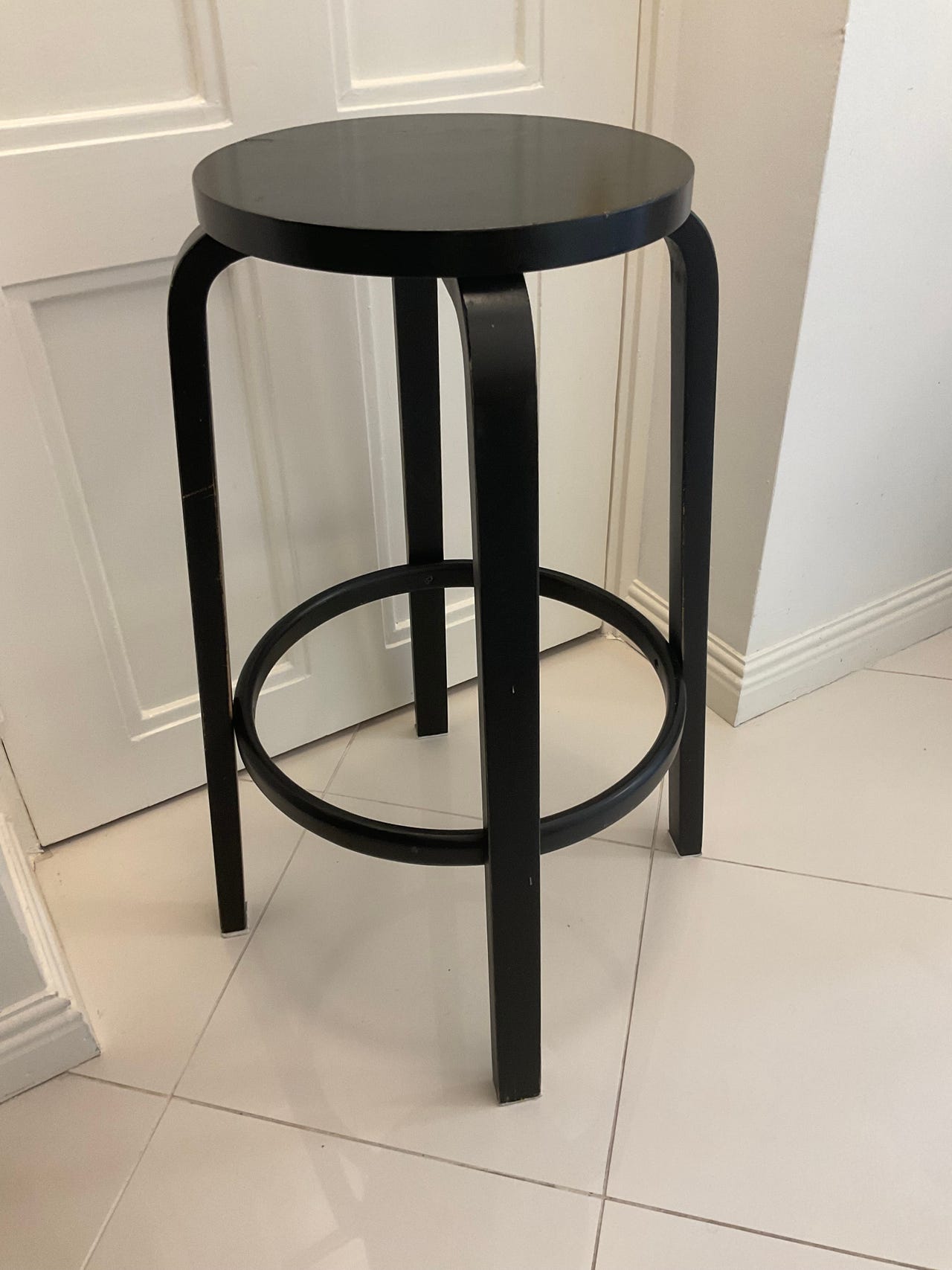 Artek, bar stool 64, musta, 75cm korkea | Tori