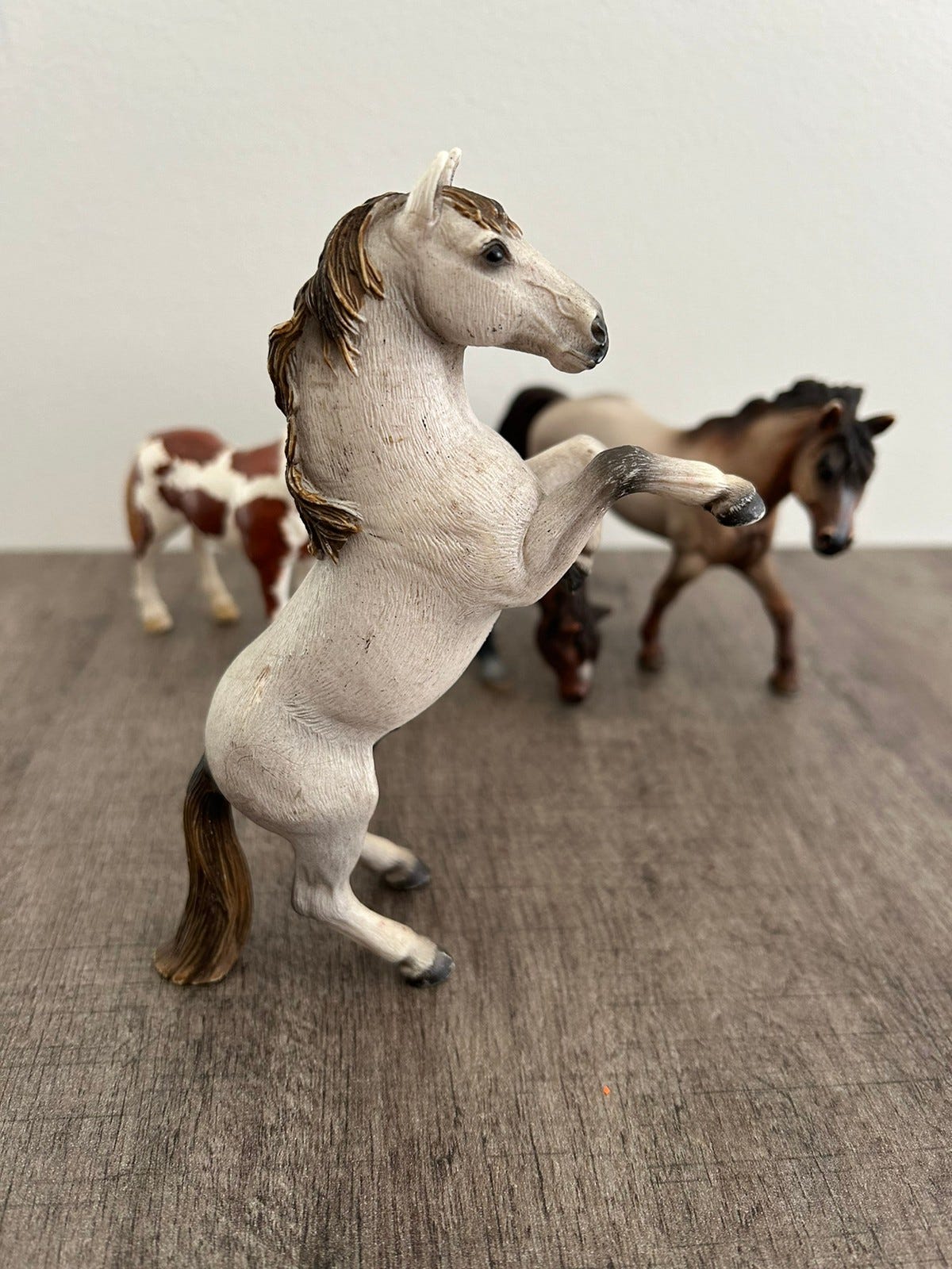 Schleich mustangi takajaloilleen noussut | Tori