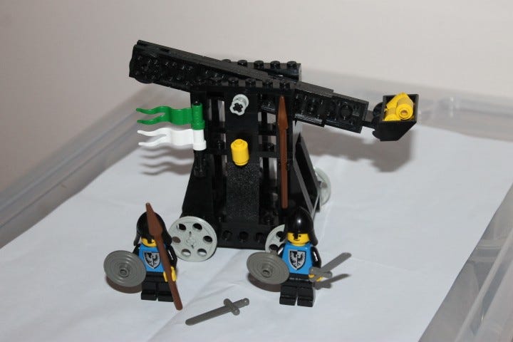 Lego Castle Catapult 6030 VARATTU | Tori