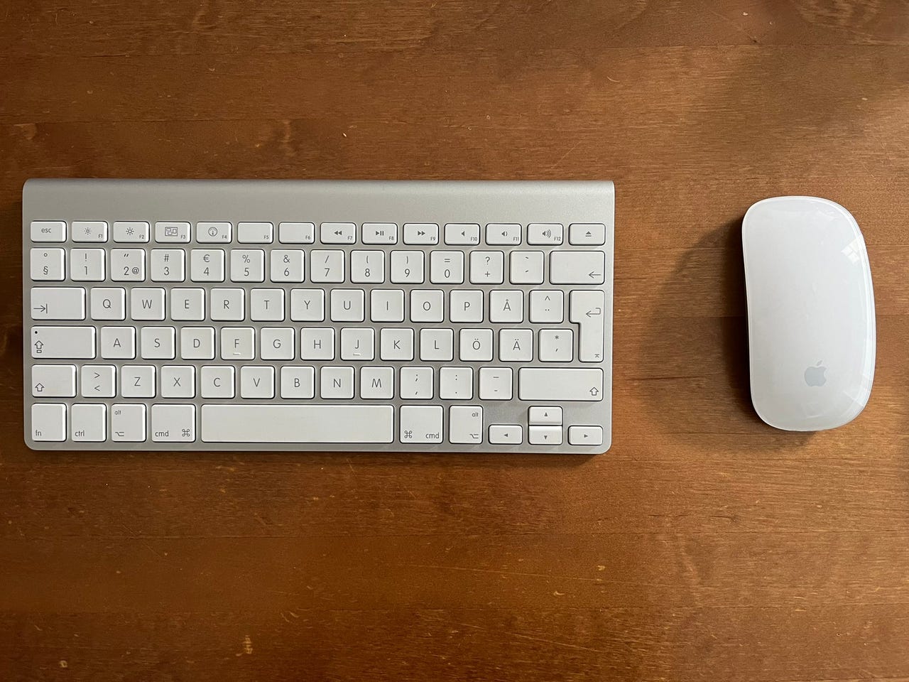 Apple A1296 hiiri sekä A1314 näppäimistö | Tori