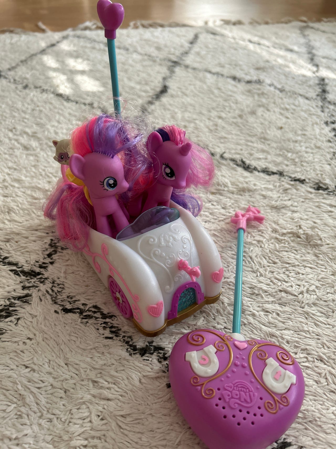 My Little Pony RC-auto poni figuureilla | Tori