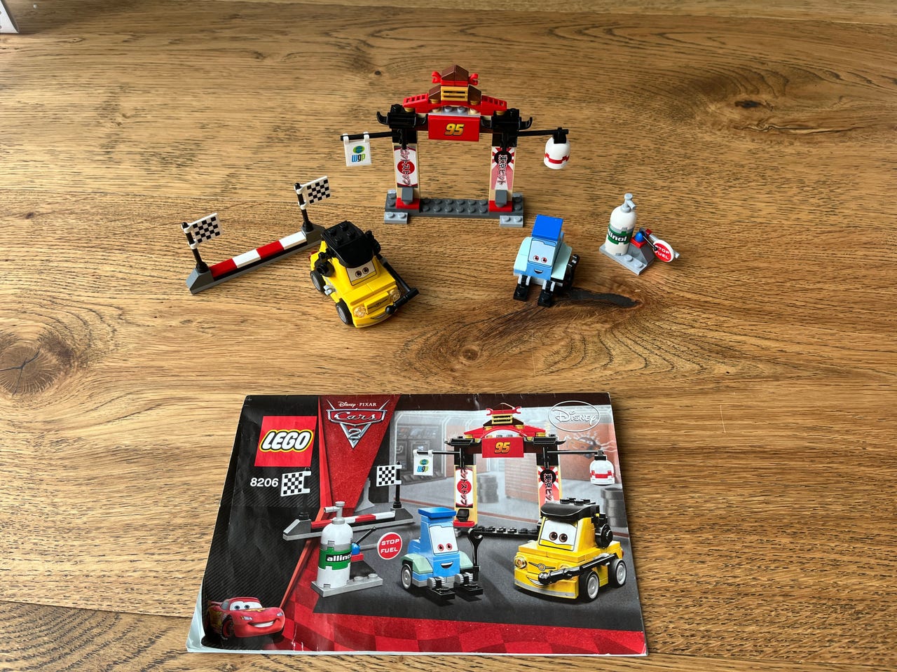 Lego Cars Tokion varikko | Tori