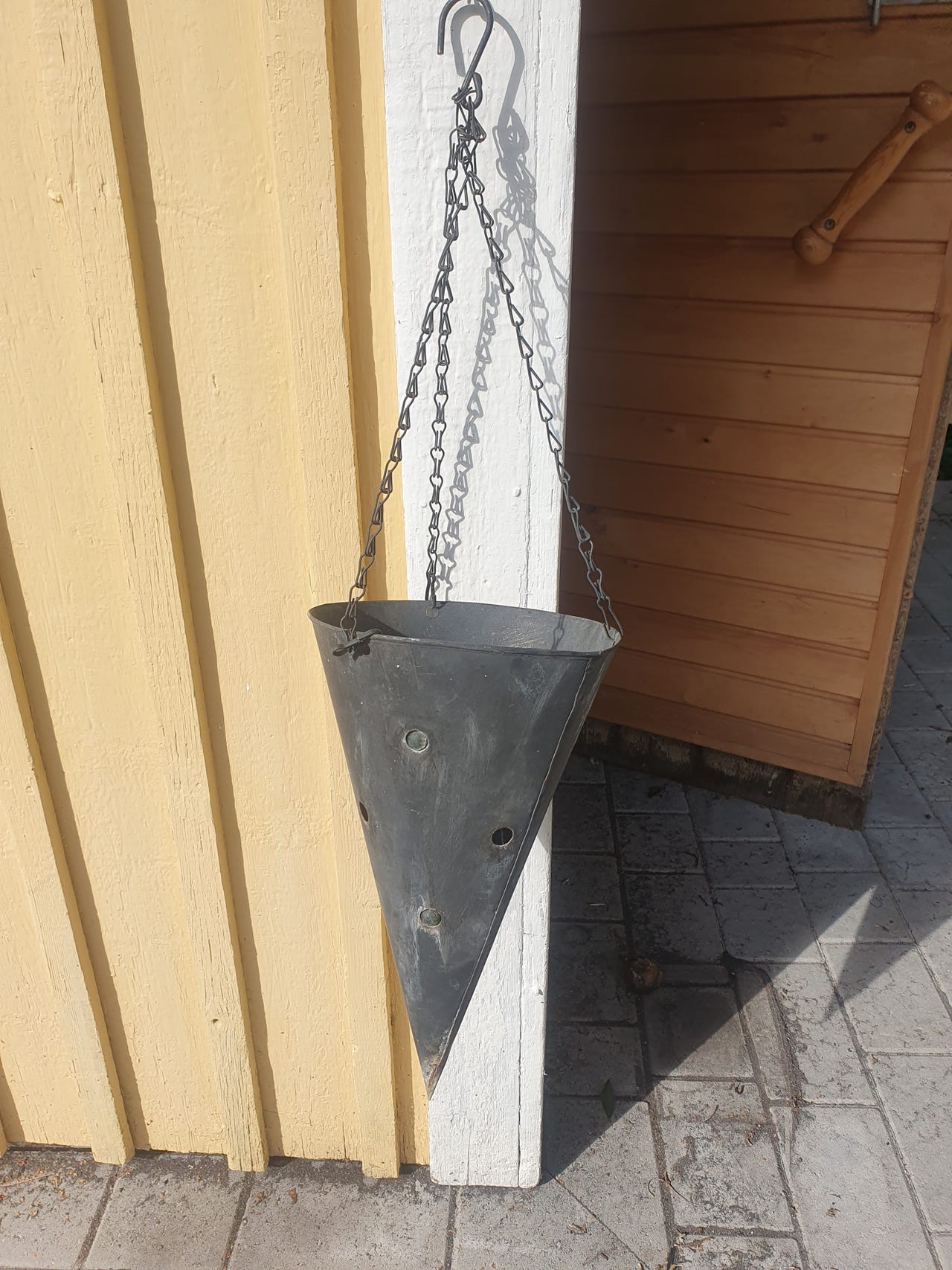 Metallinen amppeli | Tori