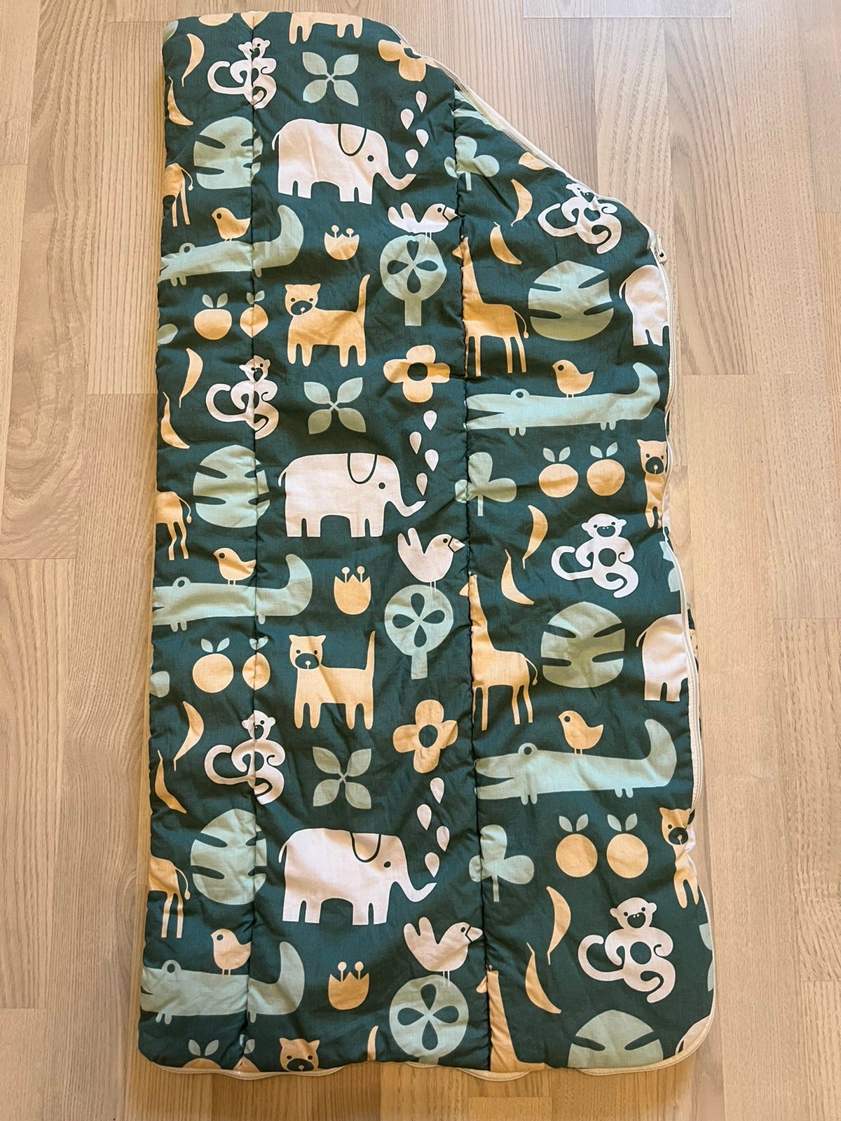 Vauvan makuupussi (2015) | Tori