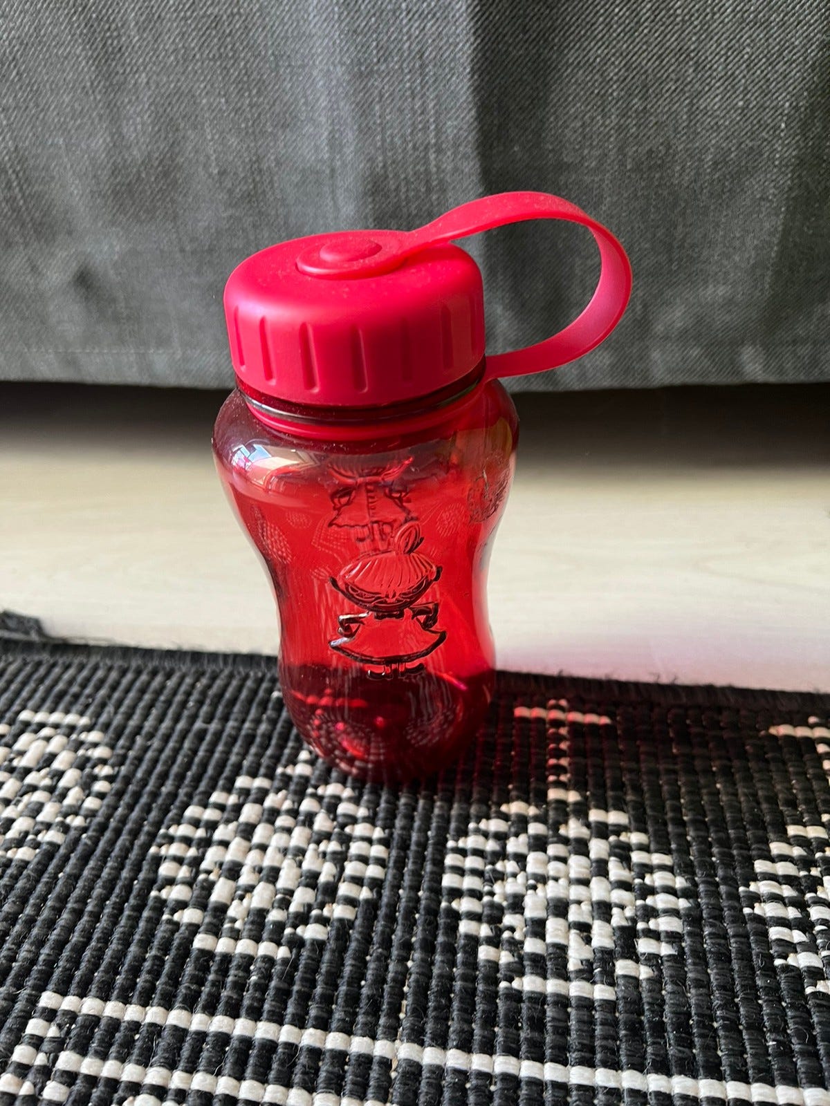 Pikkumyy juomapullo | Tori