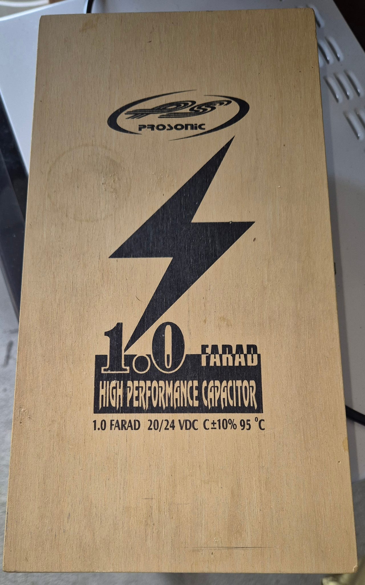 Prosonic 1.0 farad capacitor 20/24vdc | Tori