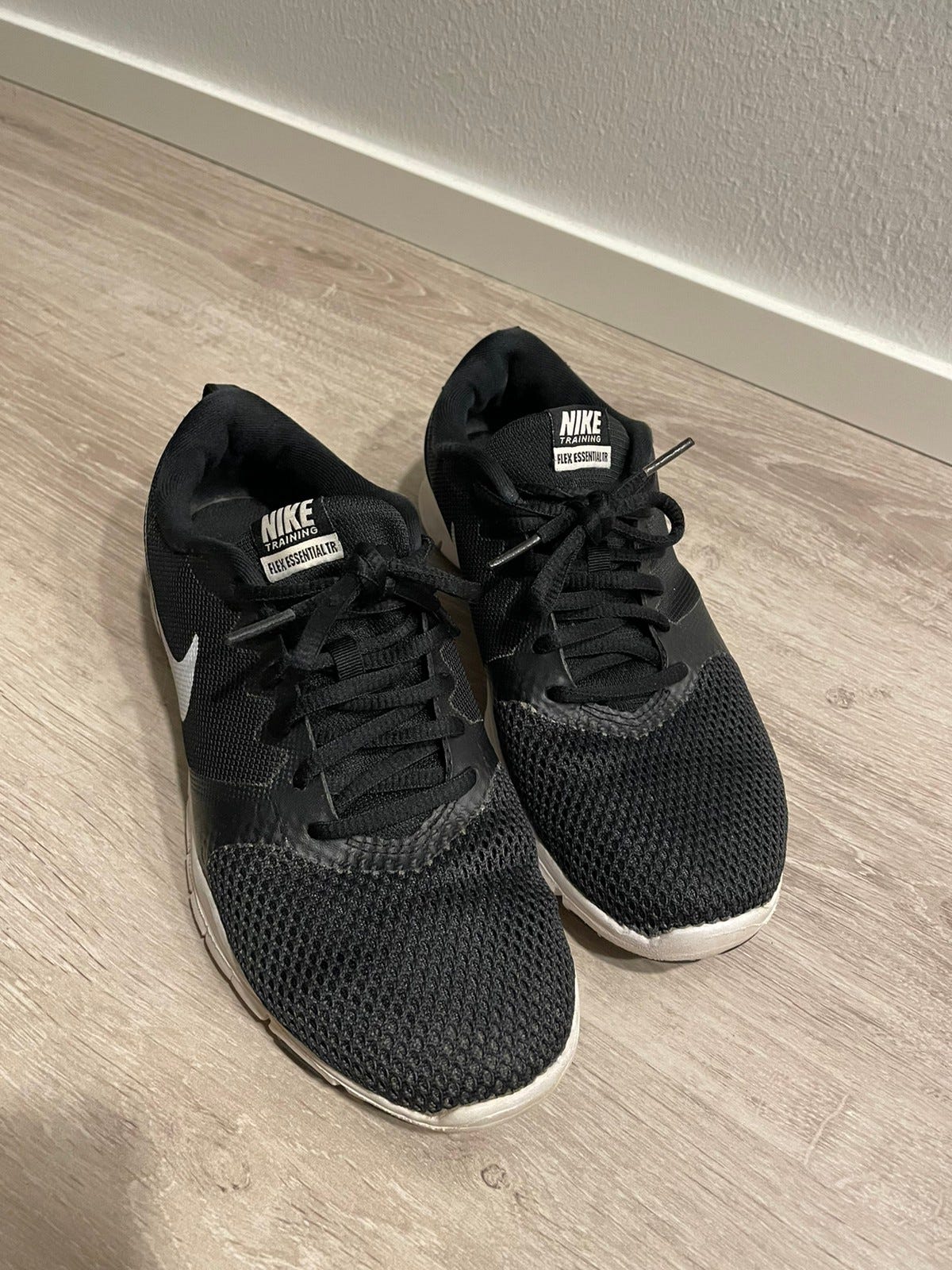 Nike lenkkarit, koko 37-37.5 | Tori