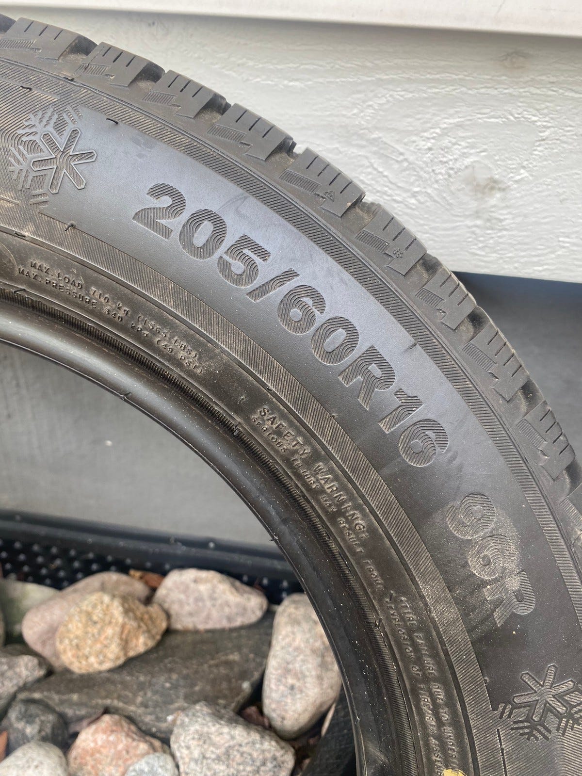 Kitkarenkaat triangle 205 60 16 | Tori