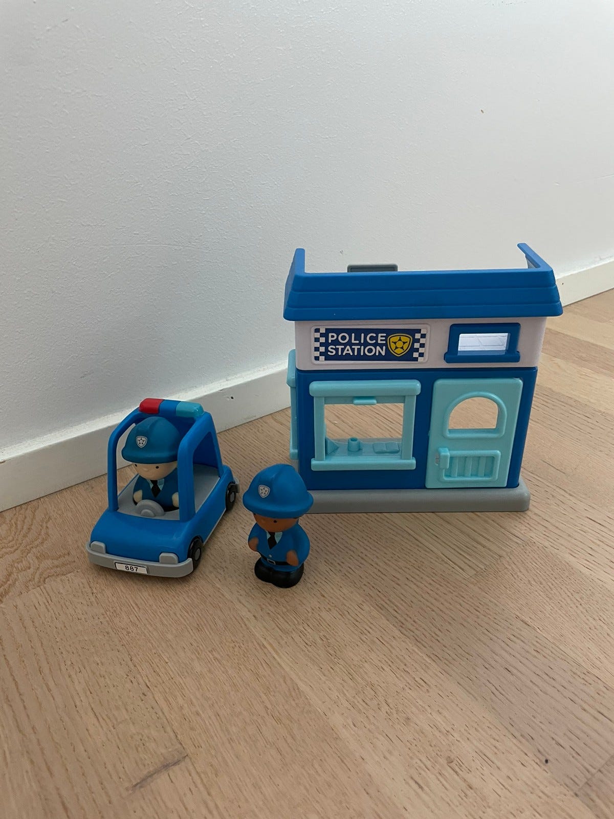 Taaperon poliisiasema, huippukunto! | Tori