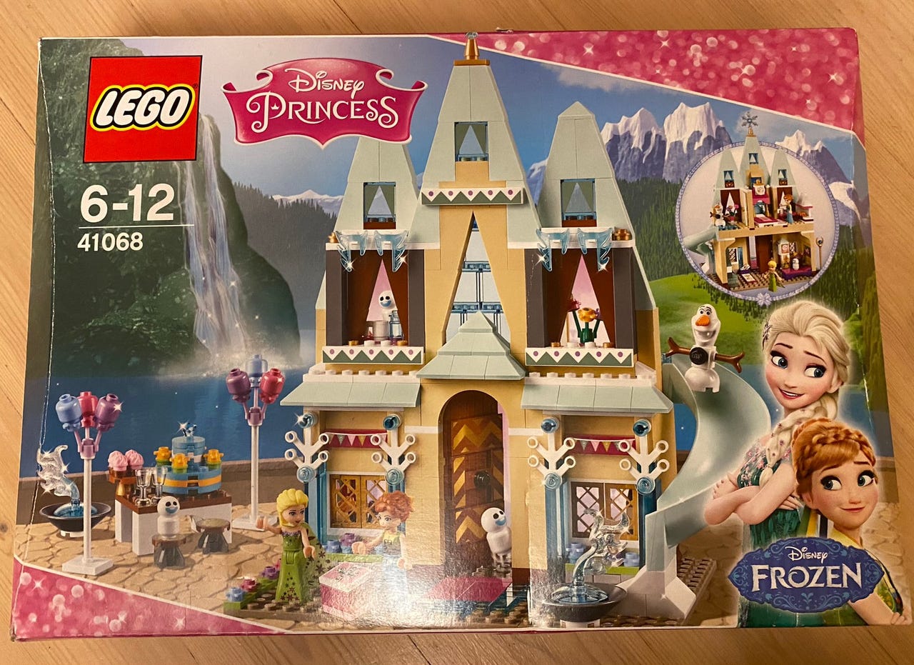 Lego Frozen Arendelin linna 41068 | Tori