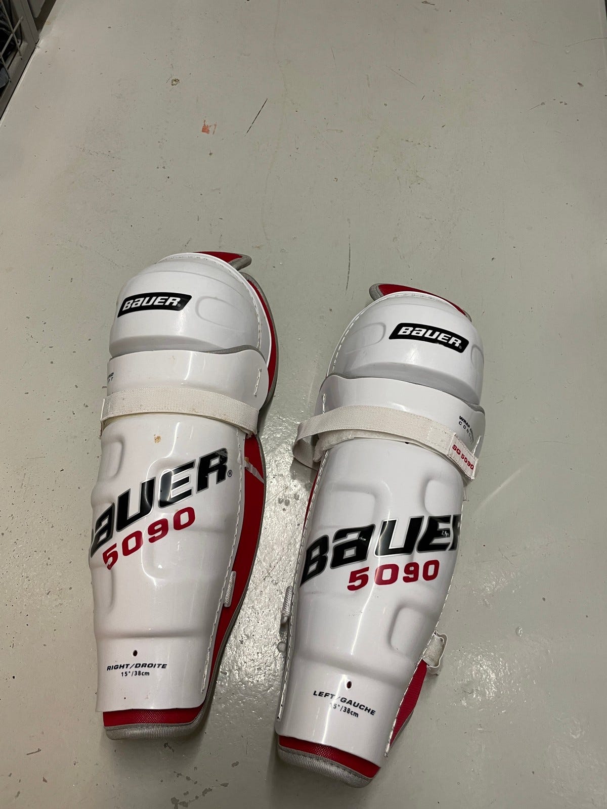 Bauer polvisuojat 15” | Tori