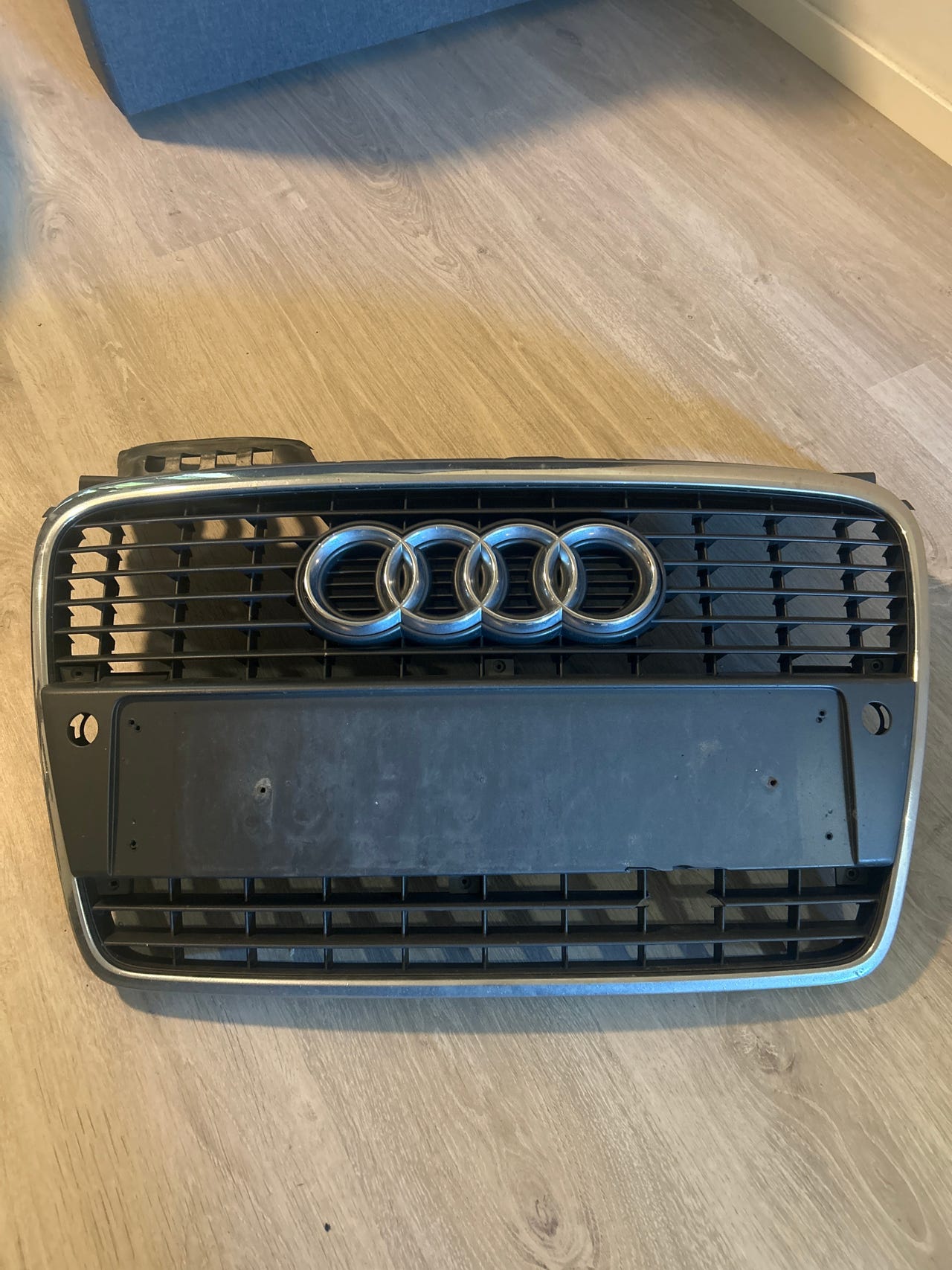 Audi A4 B7 etumaski | Tori