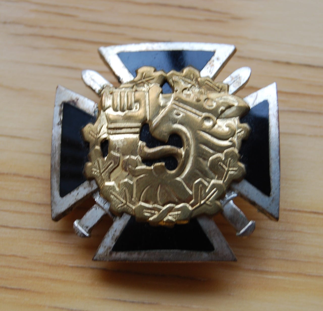 RAUK risti Suomi | Tori