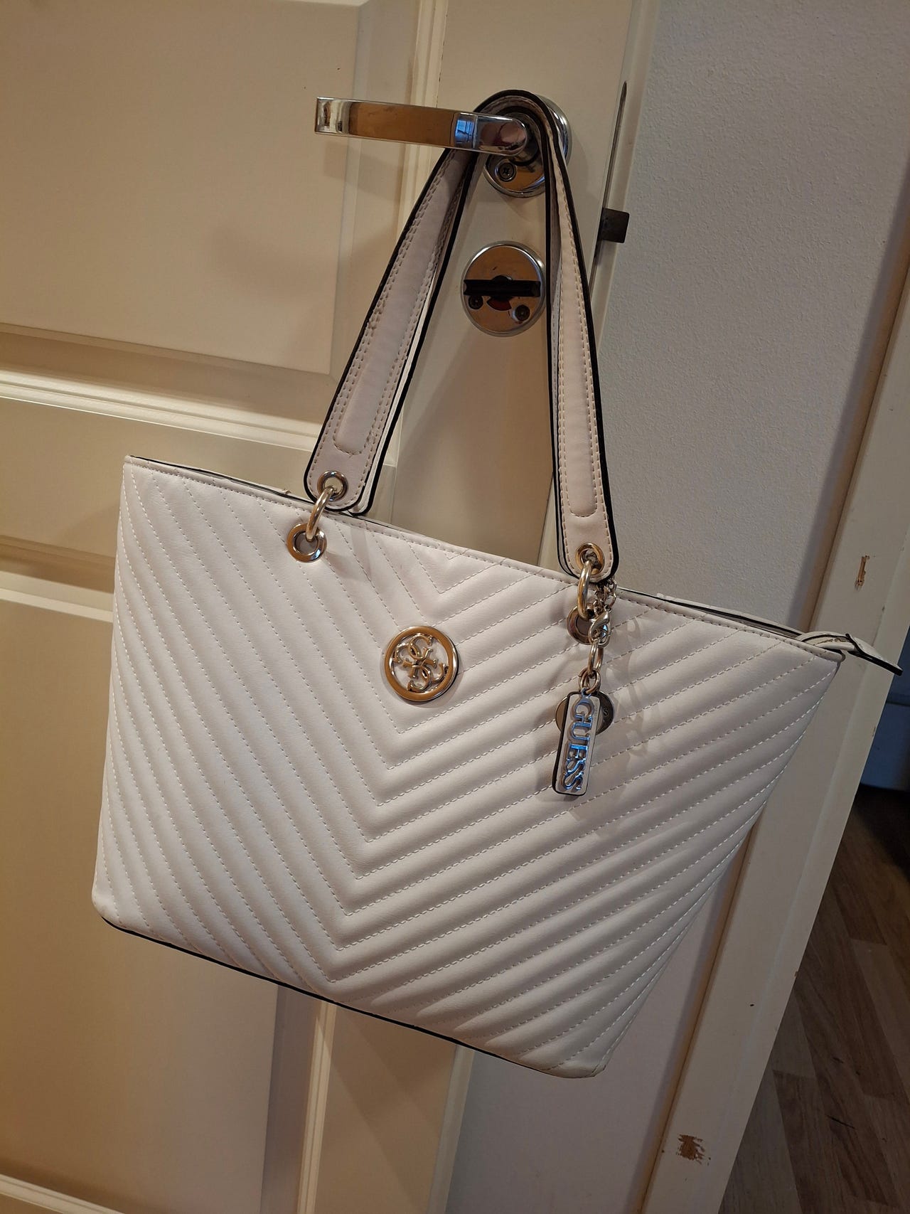 Guess laukku | Tori