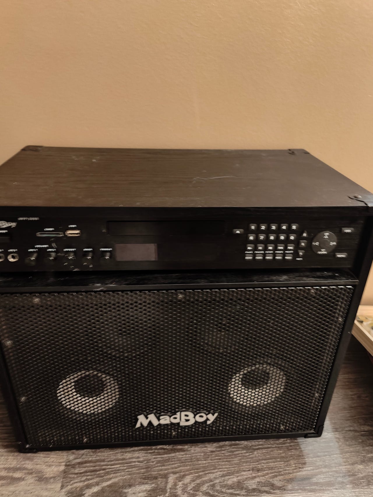 MadBoy MINI MANIAC | Tori