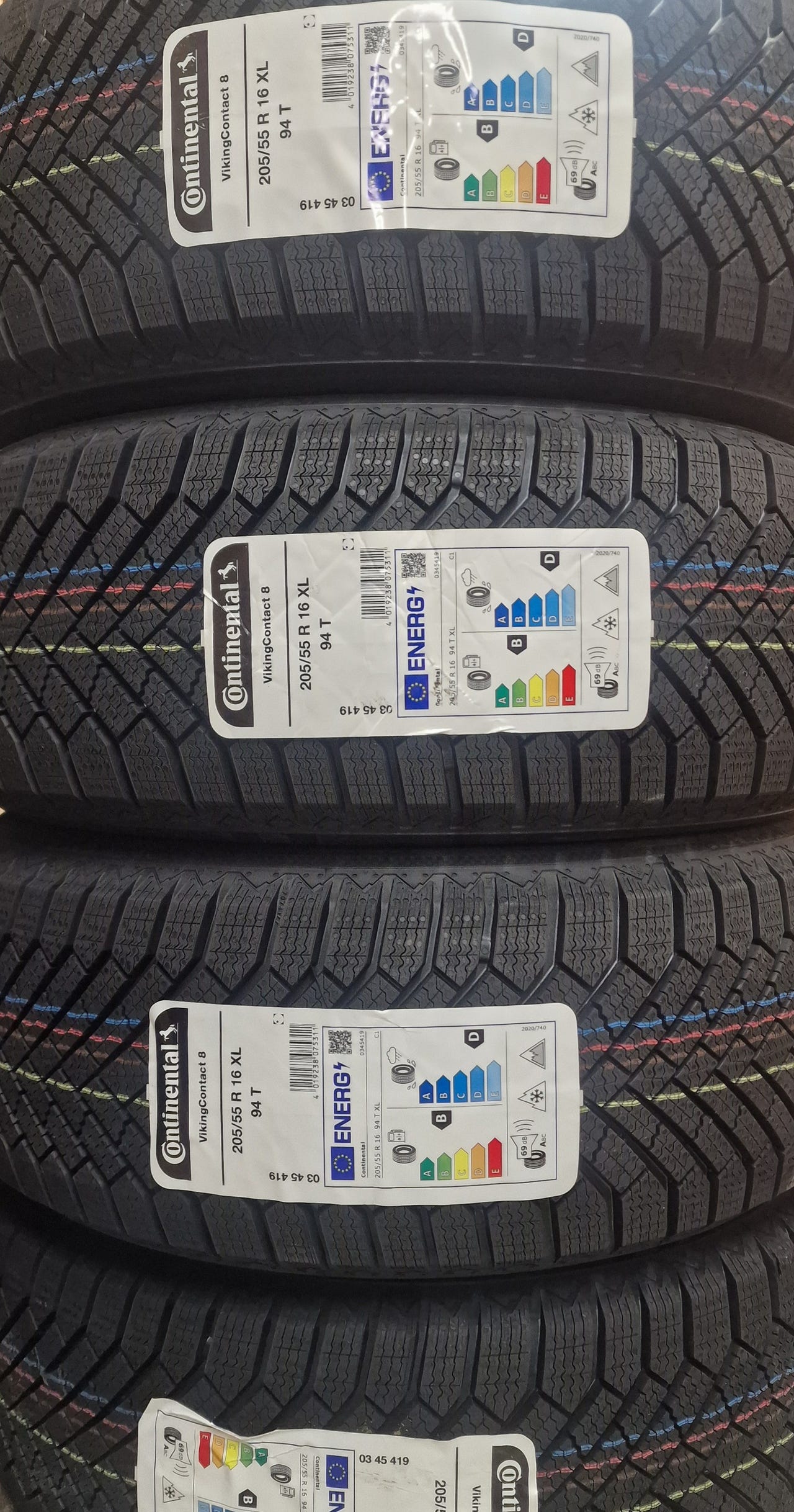 205/55R16 94T XL Continental Viking Contact 8 | Tori