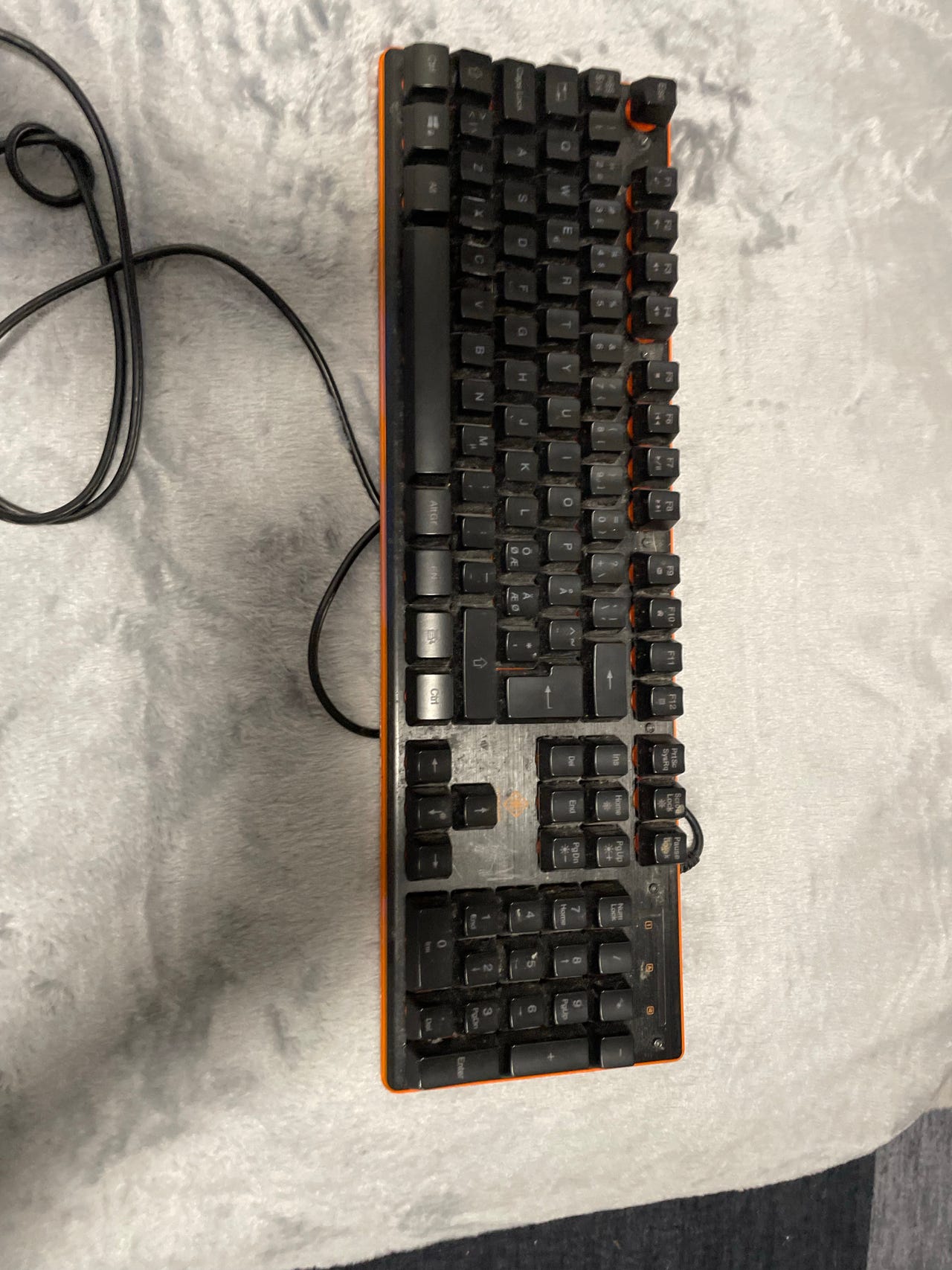 Deltaco gaming keyboard 100% | Tori