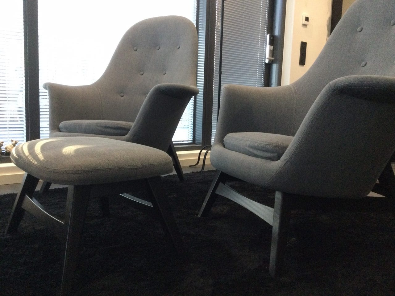 Ikea Benarp nojatuolit 2kpl:tta ja rahi | Tori