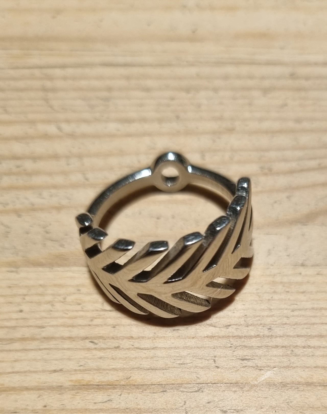 Edblad sormus 17 mm | Tori