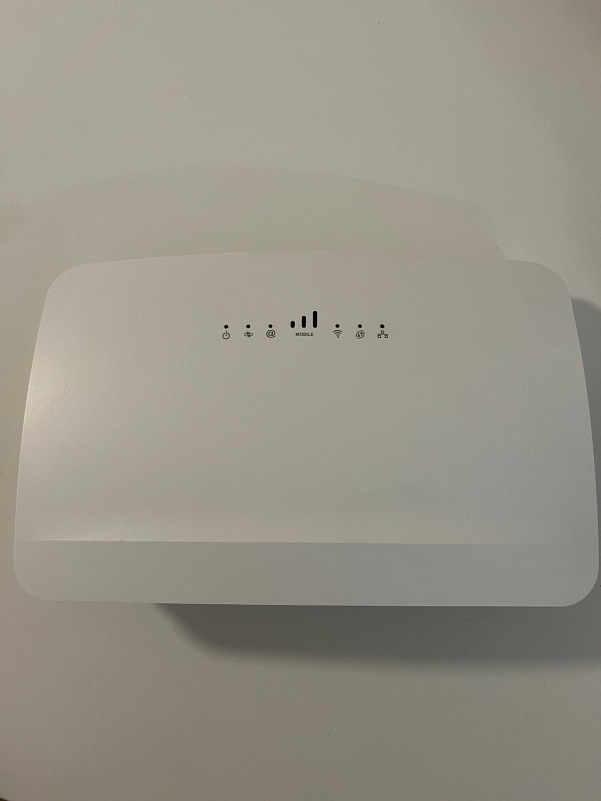 Telia Hybrid Roouter Fast 5370 Air - reititin | Tori