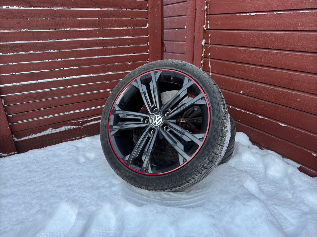 VW Golf GTI vanteet kesärenkailla | Tori