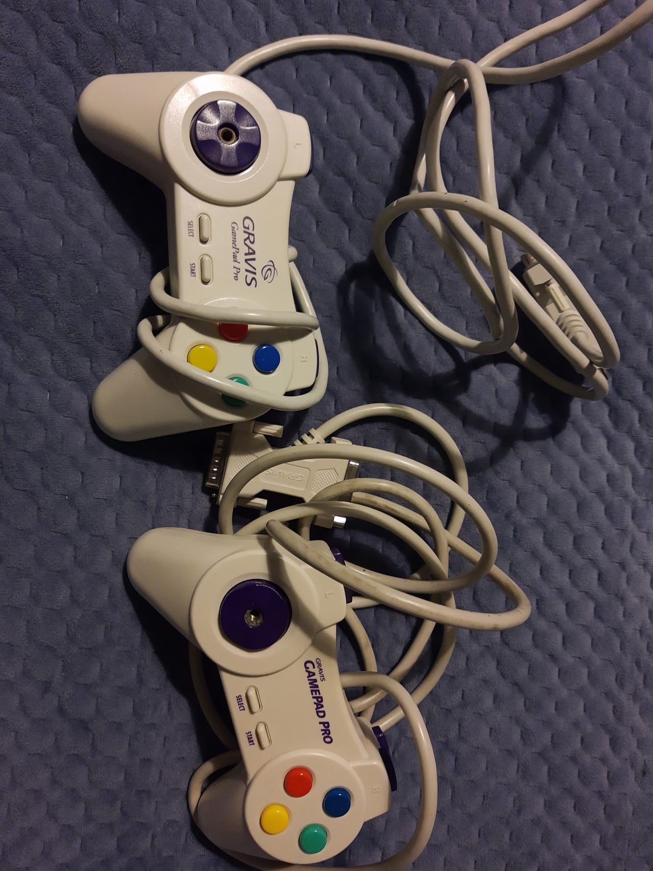 Gravis Gamepad Pro x2 | Tori