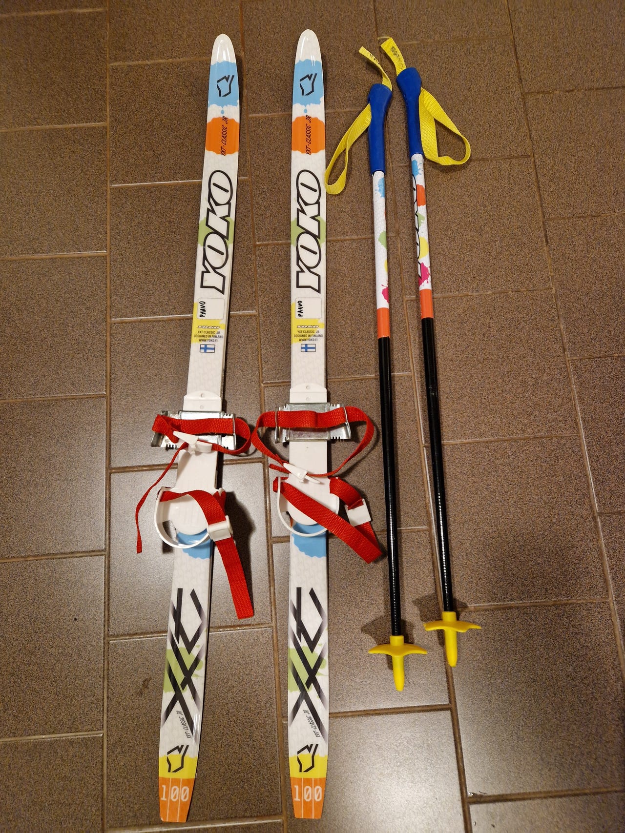 Yoko lasten sukset, 100 cm ja sauvat 80 cm | Tori