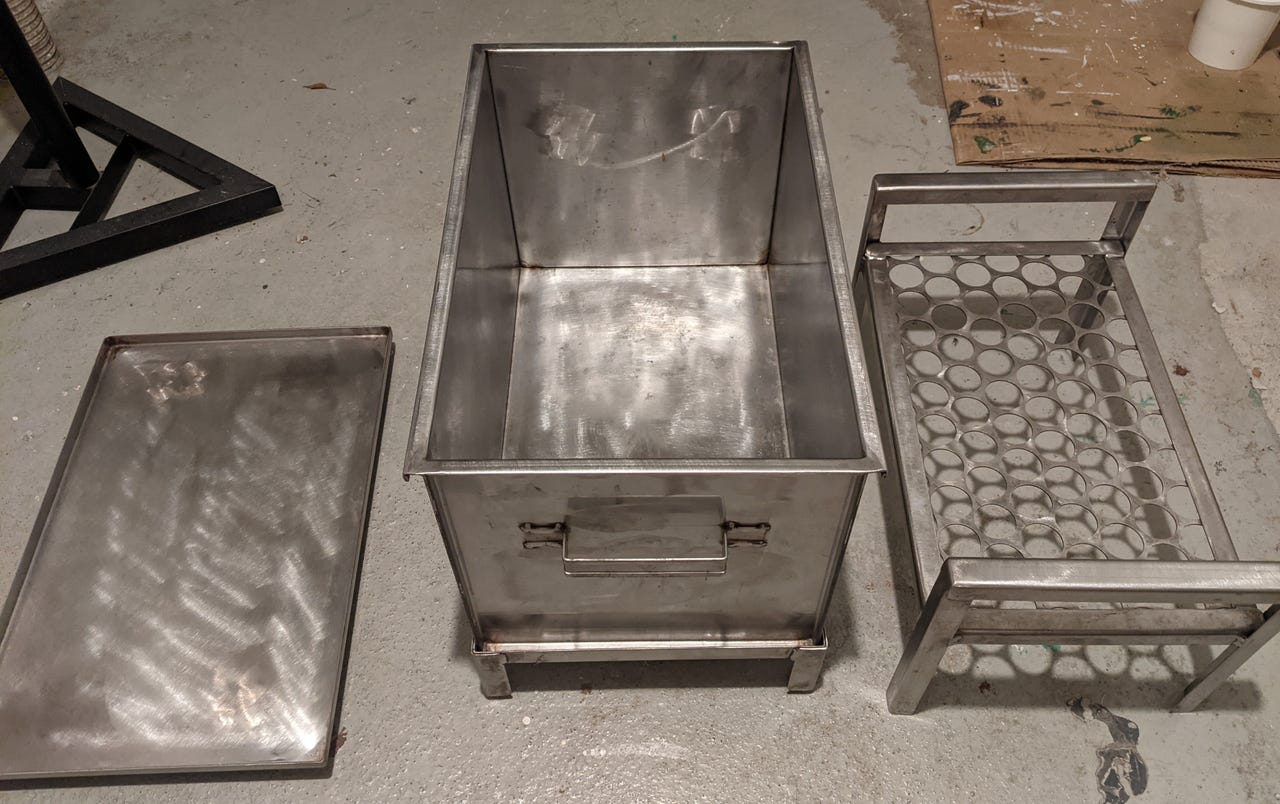 Iso Savustuslaatikko Rosteri | Tori