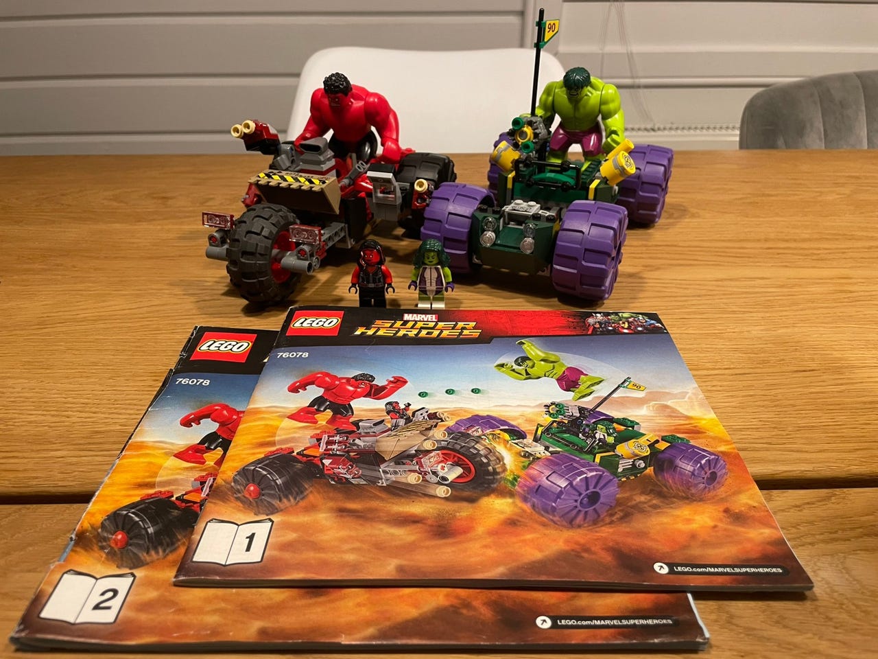 Lego Marvel 76078 Hulk vs. Red Hulk | Tori