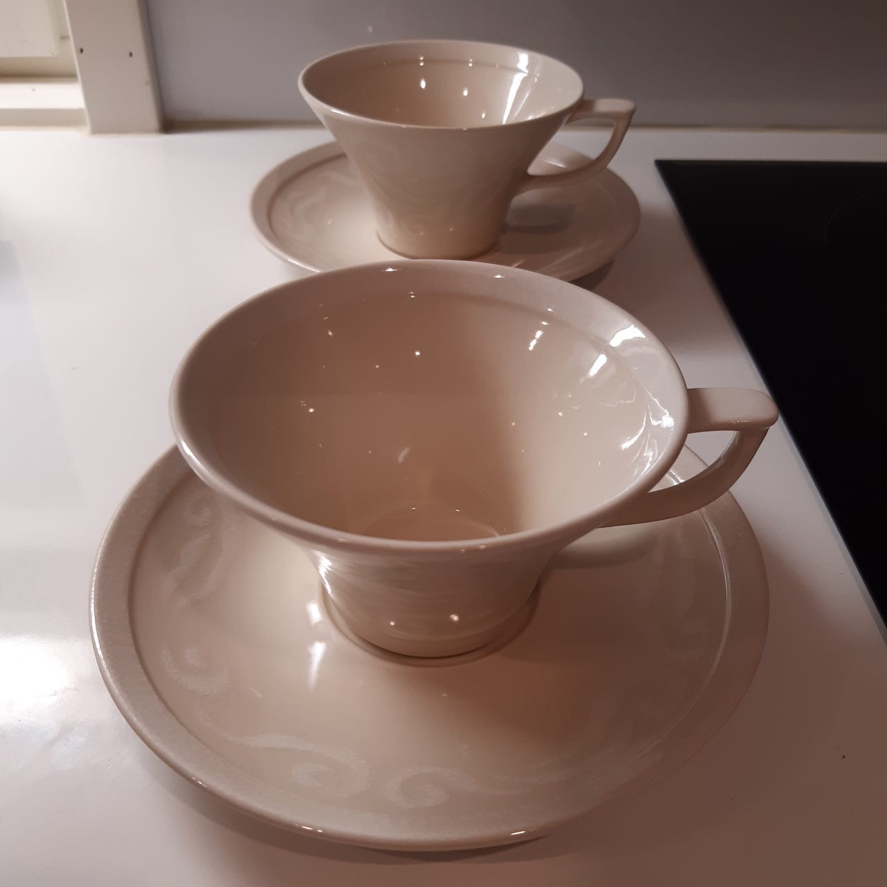 Pentik Vanilja teekupit ja alulautaset x2 | Tori