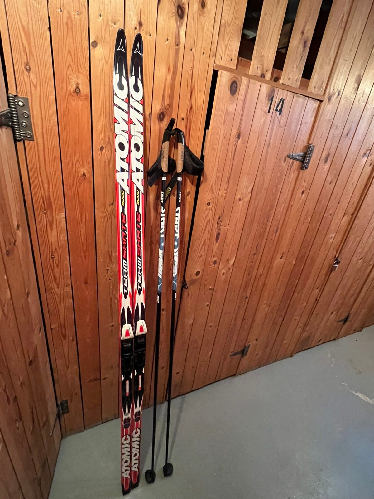 Luisteluhiihtopaketti (sukset 190cm,sauvat 165cm, monot42) | Tori