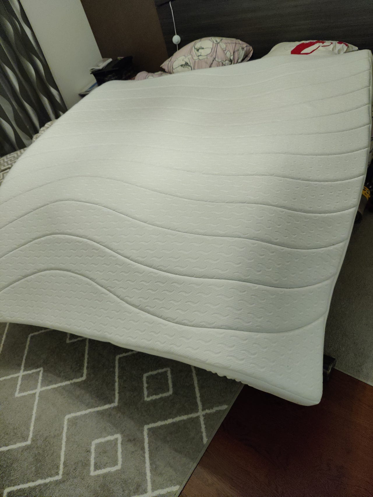 Petauspatja (wellpur gold) ja patjansuojus (luddors) 180*200cm | Tori