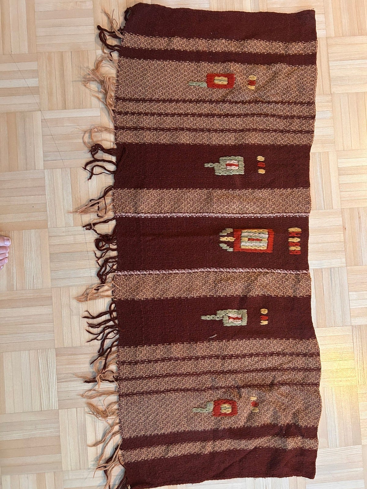 Raanu, seinävaate | Tori