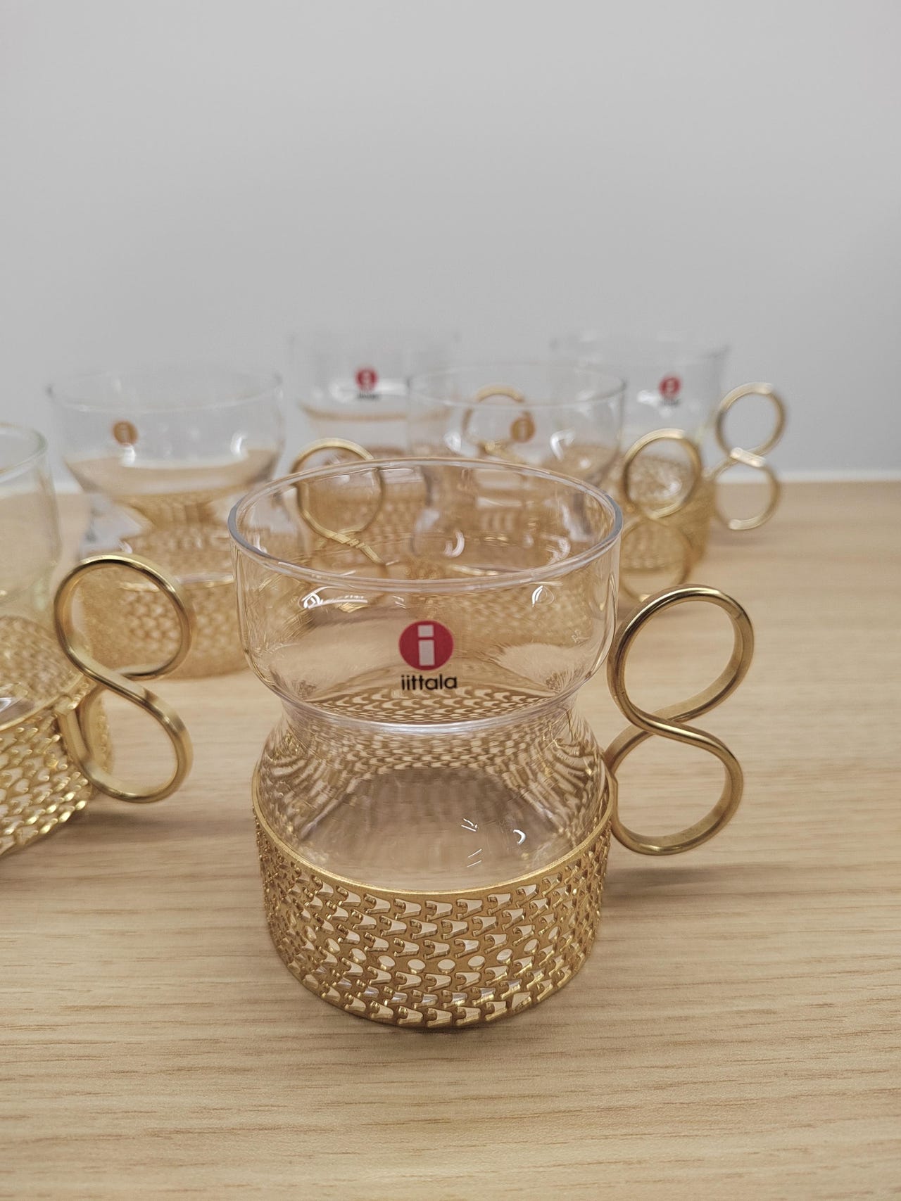 Iittala Tsaikka lasit 6 kpl kullanväriset pidikkeet | Tori