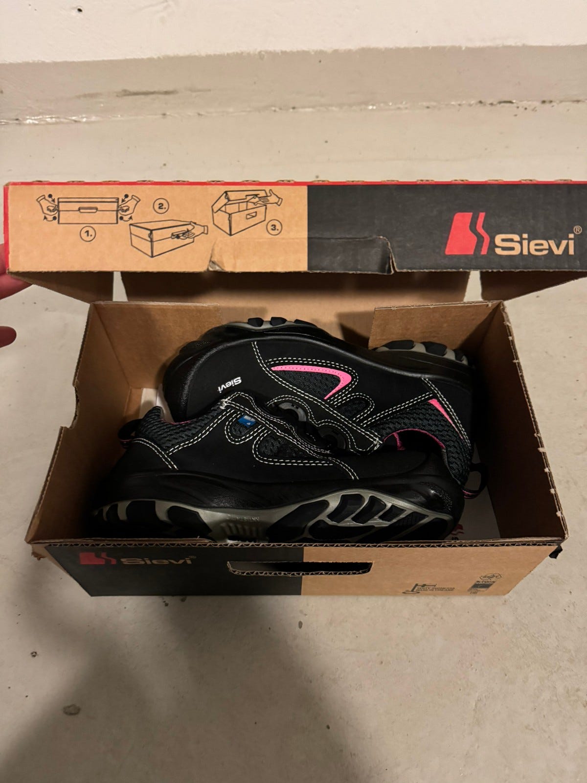 Sievi sweet roller -turvakengät koko 38, uudet | Tori