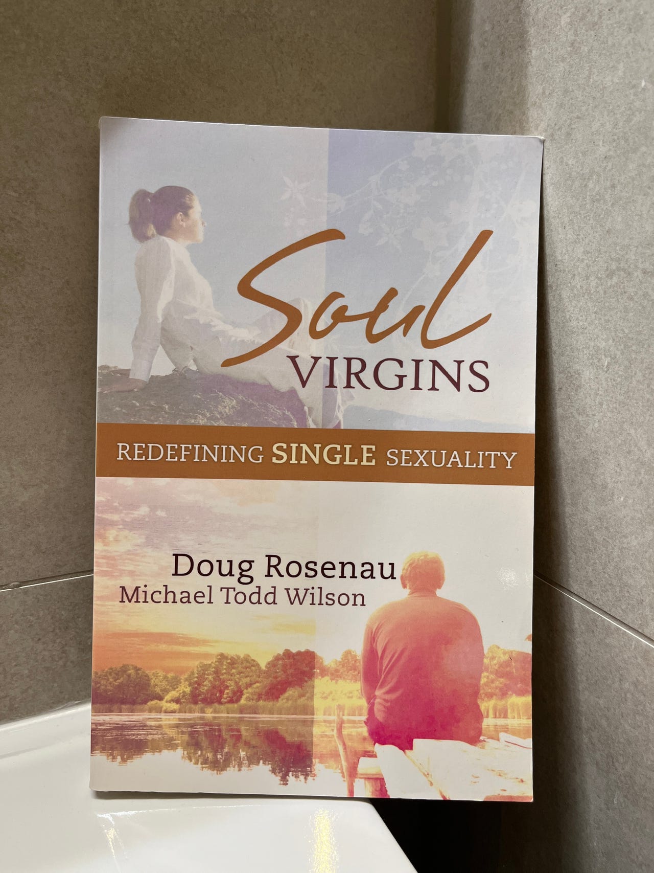 Soul Virgins - Redefining Single Sexuality -kirja (Wilson & Rosenau) | Tori