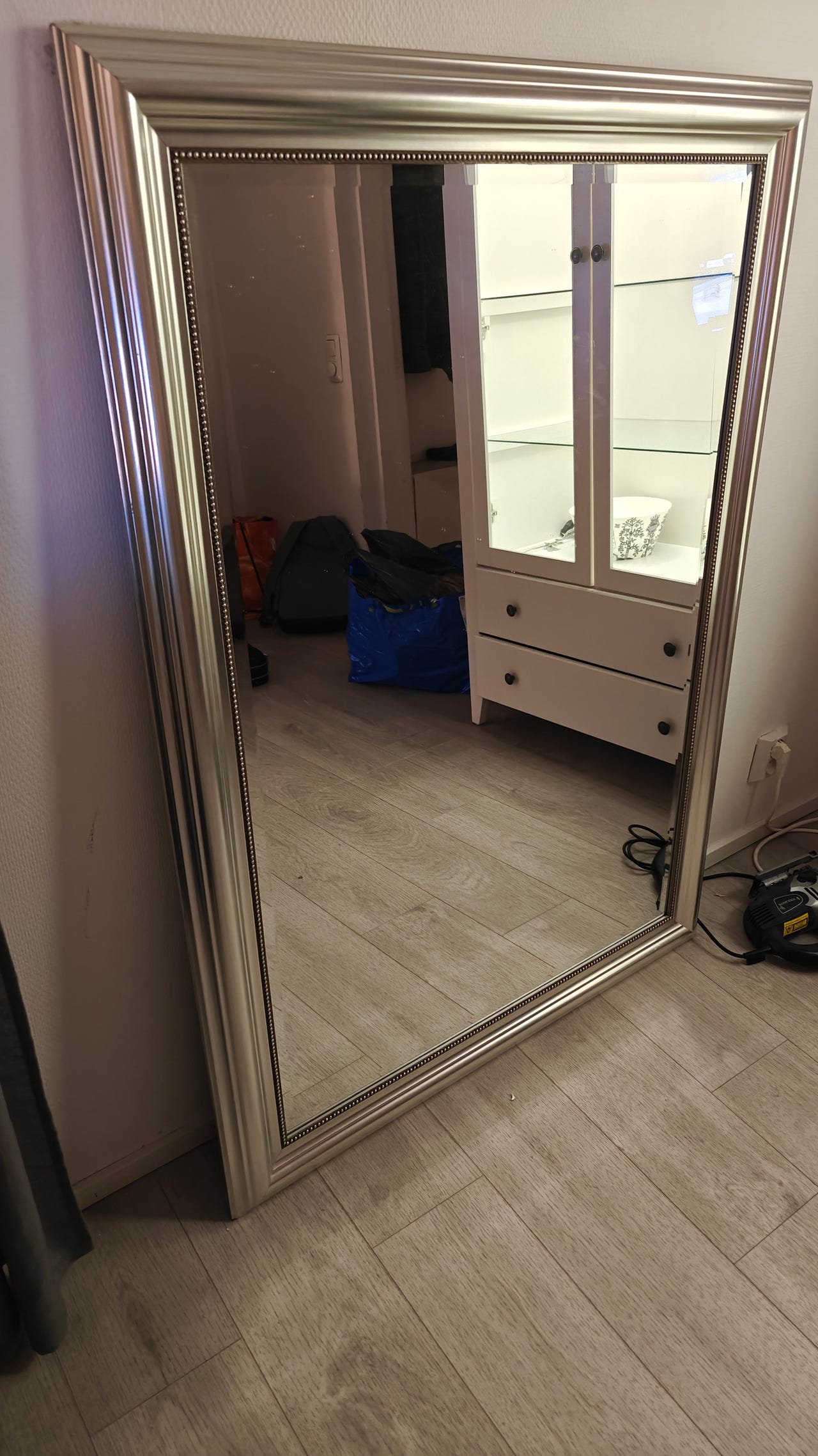 Ikea Levanger iso peili, hopea | Tori