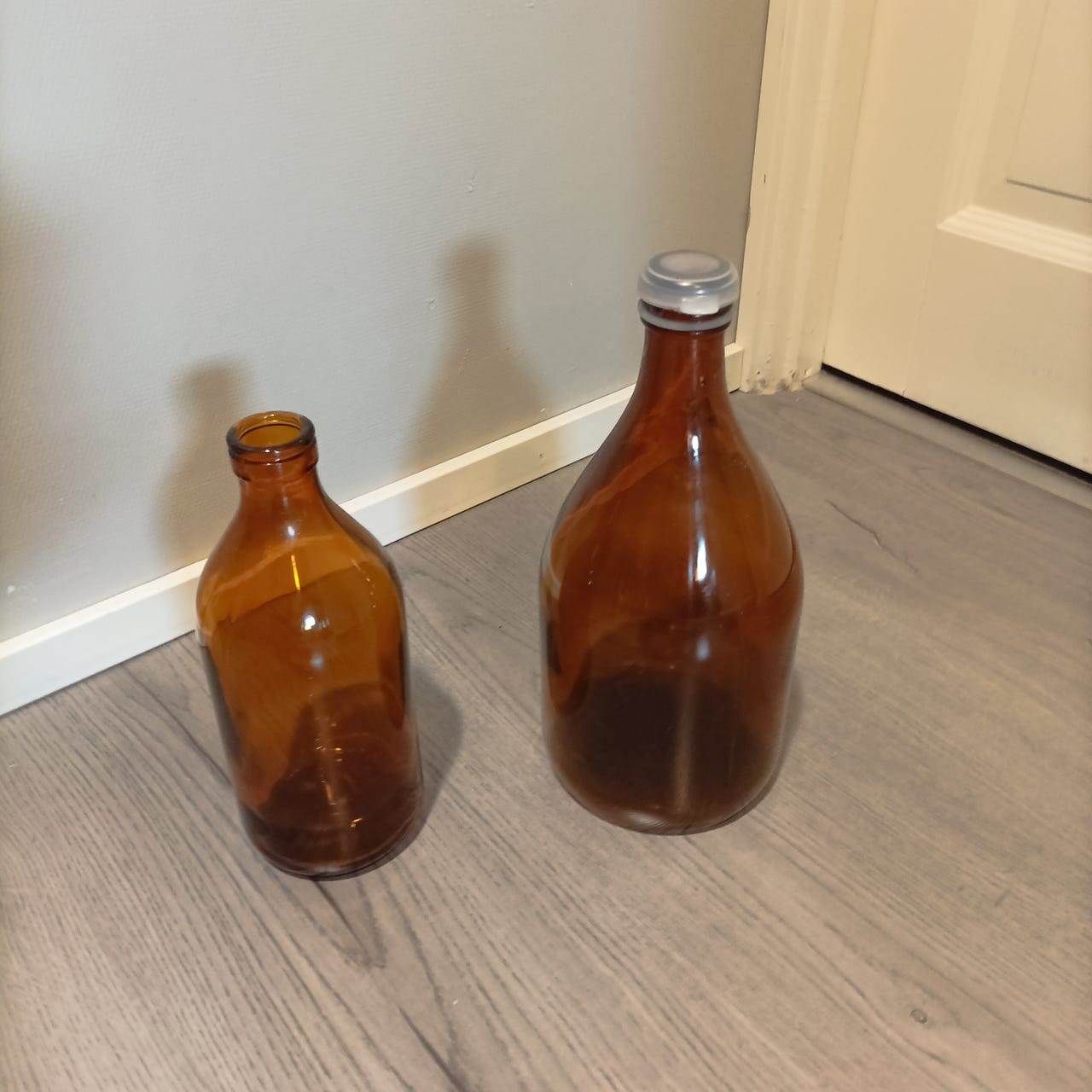 Ruskea lasipullo | Tori